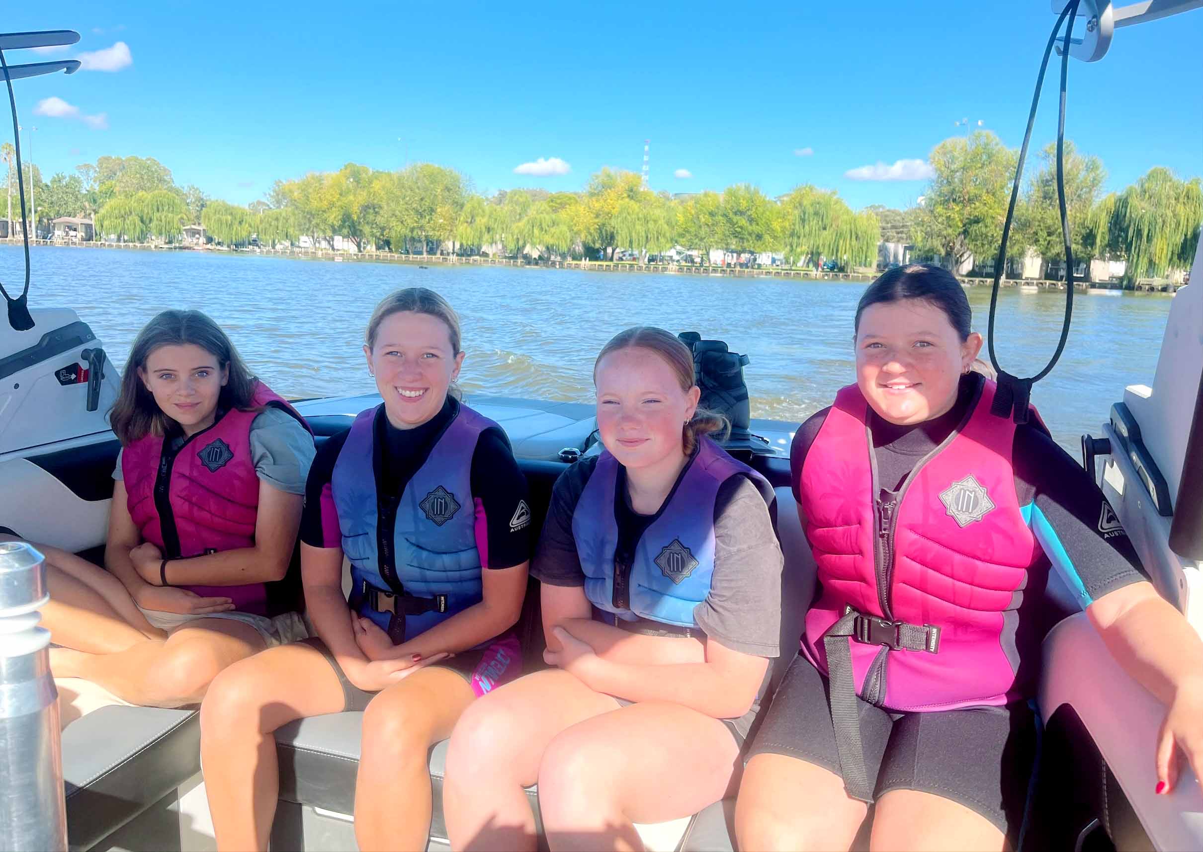 Camps Week 2023 – Water Skiing & Wakeboarding | WMYC